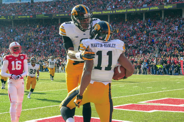 Hawkeyes celebrate first win over Nebraska since 1981