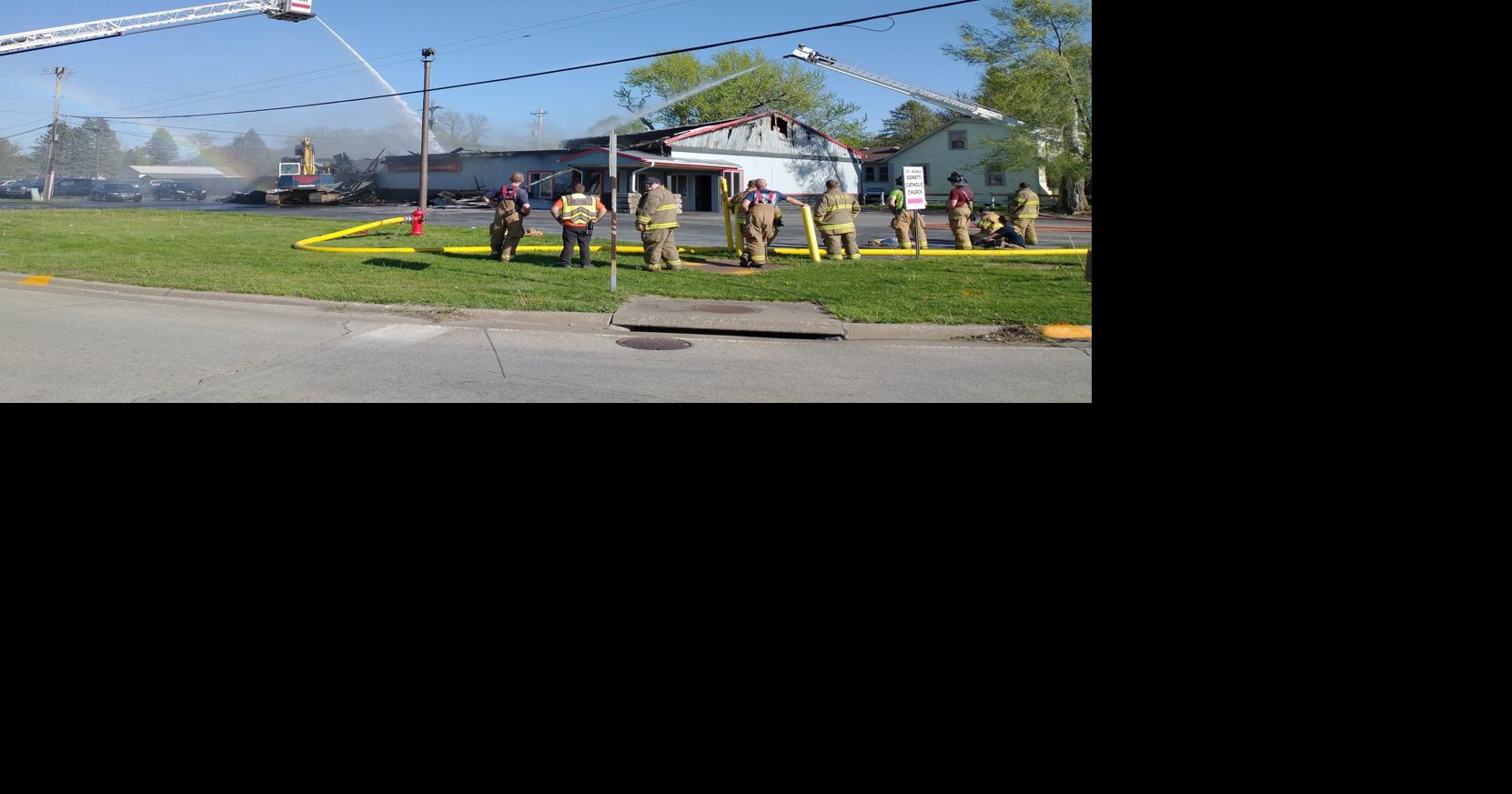 Coal Valley fire department battles high winds to put out fire in auto shop