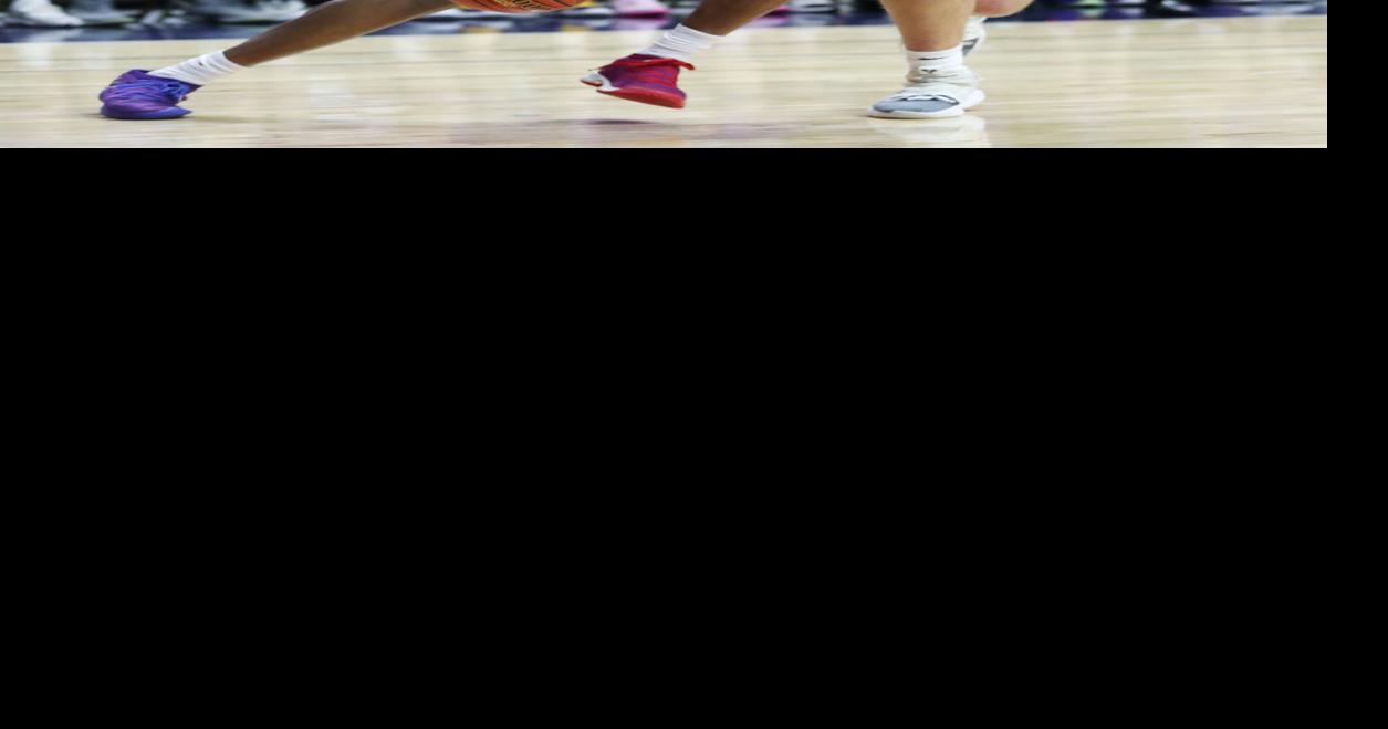 Iowa expects to sign sharp-shooting Sandfort