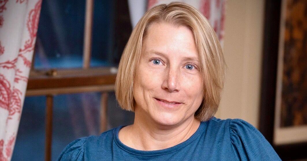 Court worker, abortion advocate Tracy Jones announces bid for Iowa House