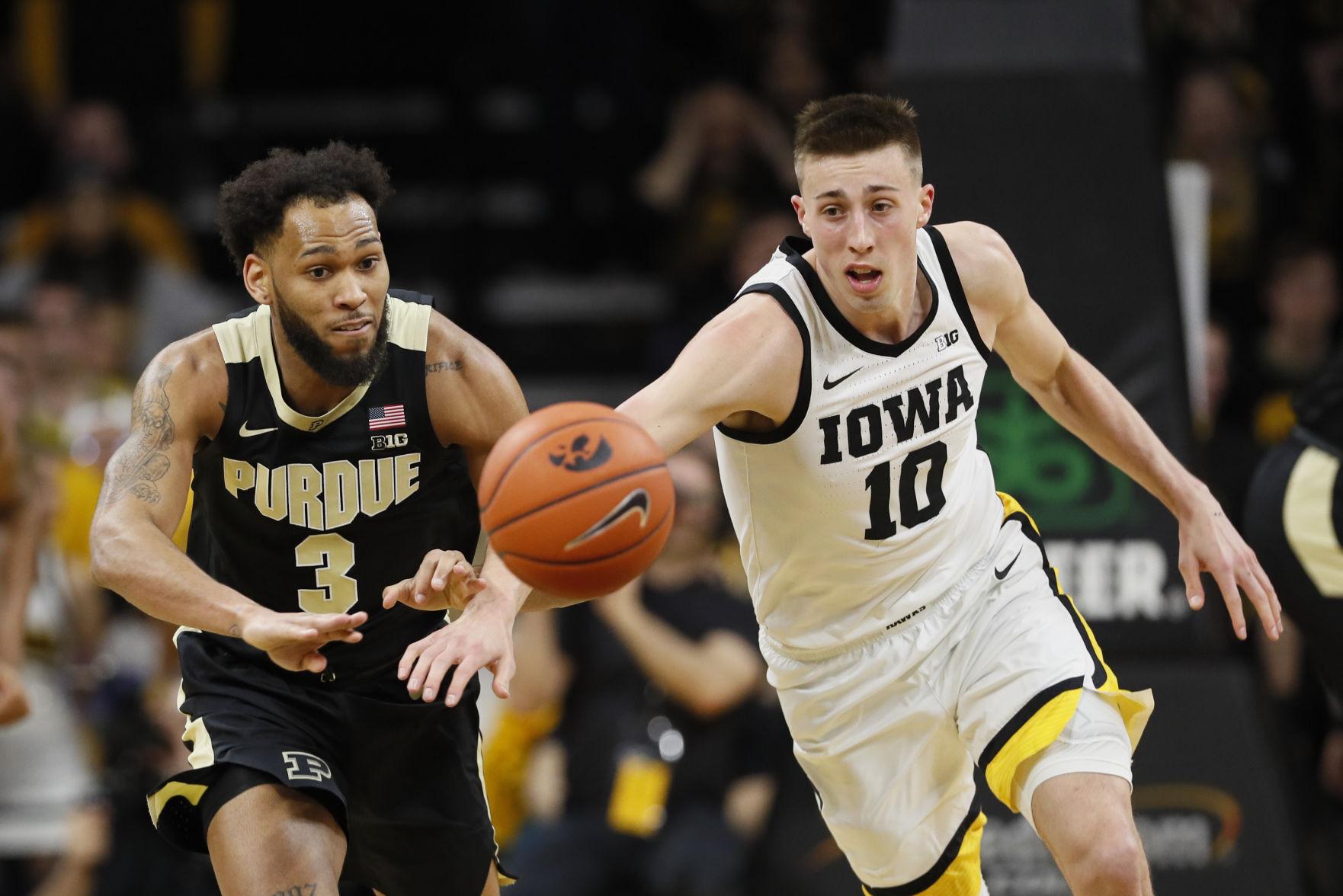 Wieskamp enters his name in the NBA draft for the second time