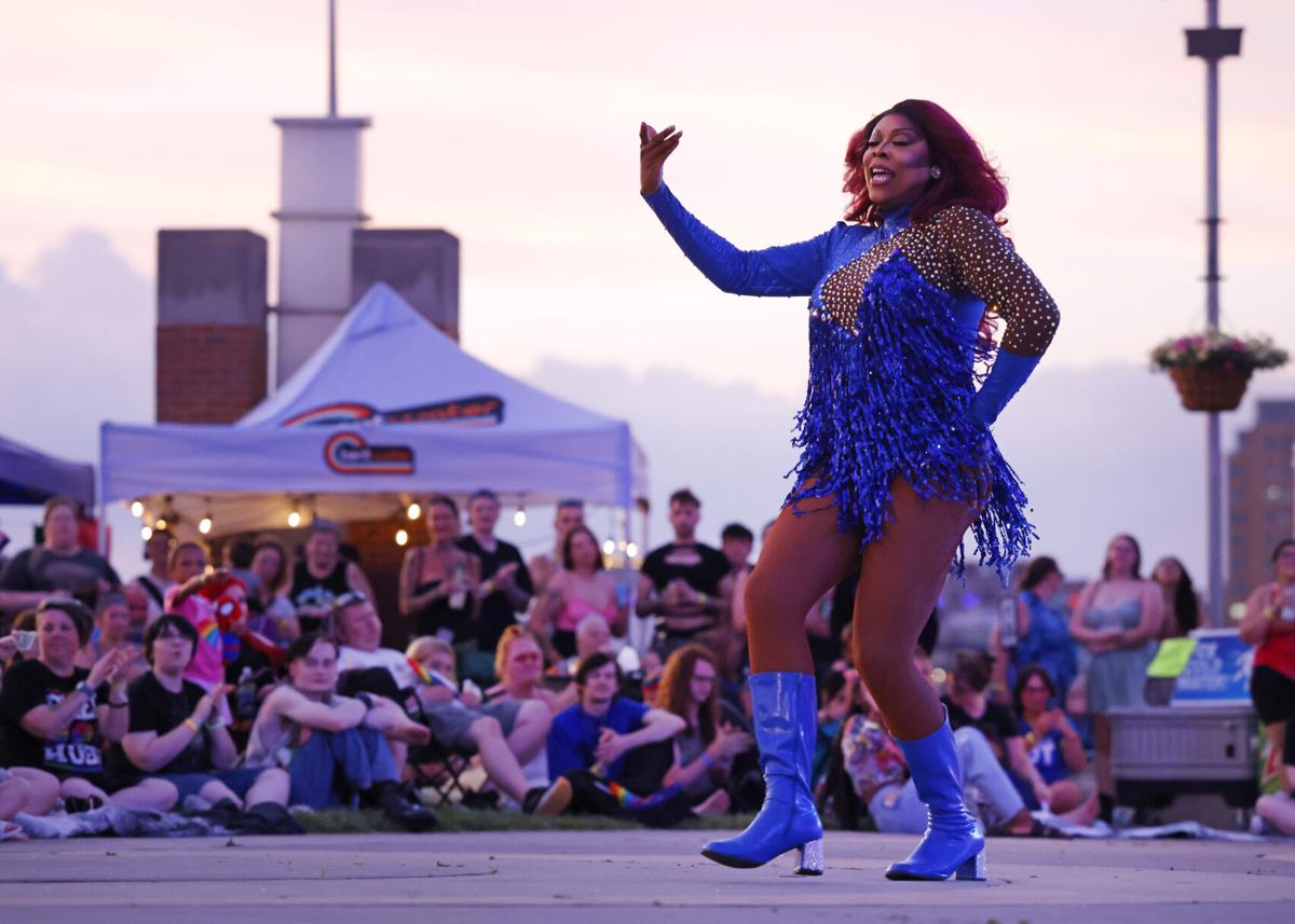 (((PRINT PHOTO A1)))) Pride Fest
