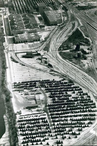 Historic photos: IH Farmall Works