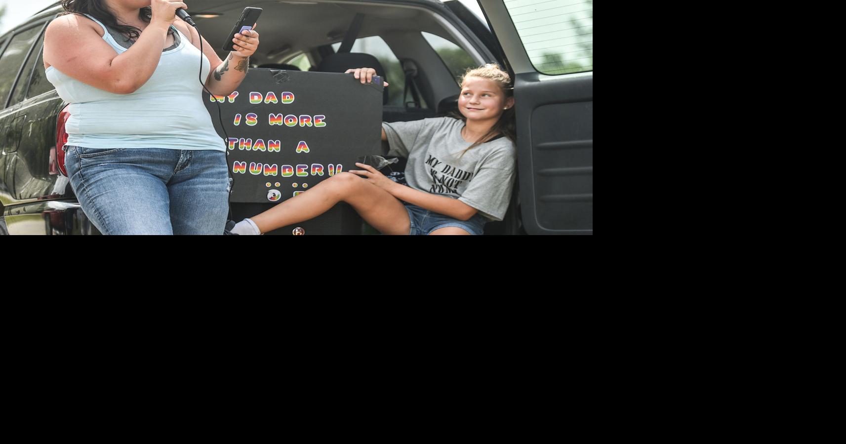 Photos: Rally to end mass incarceration and to raise awareness to ...