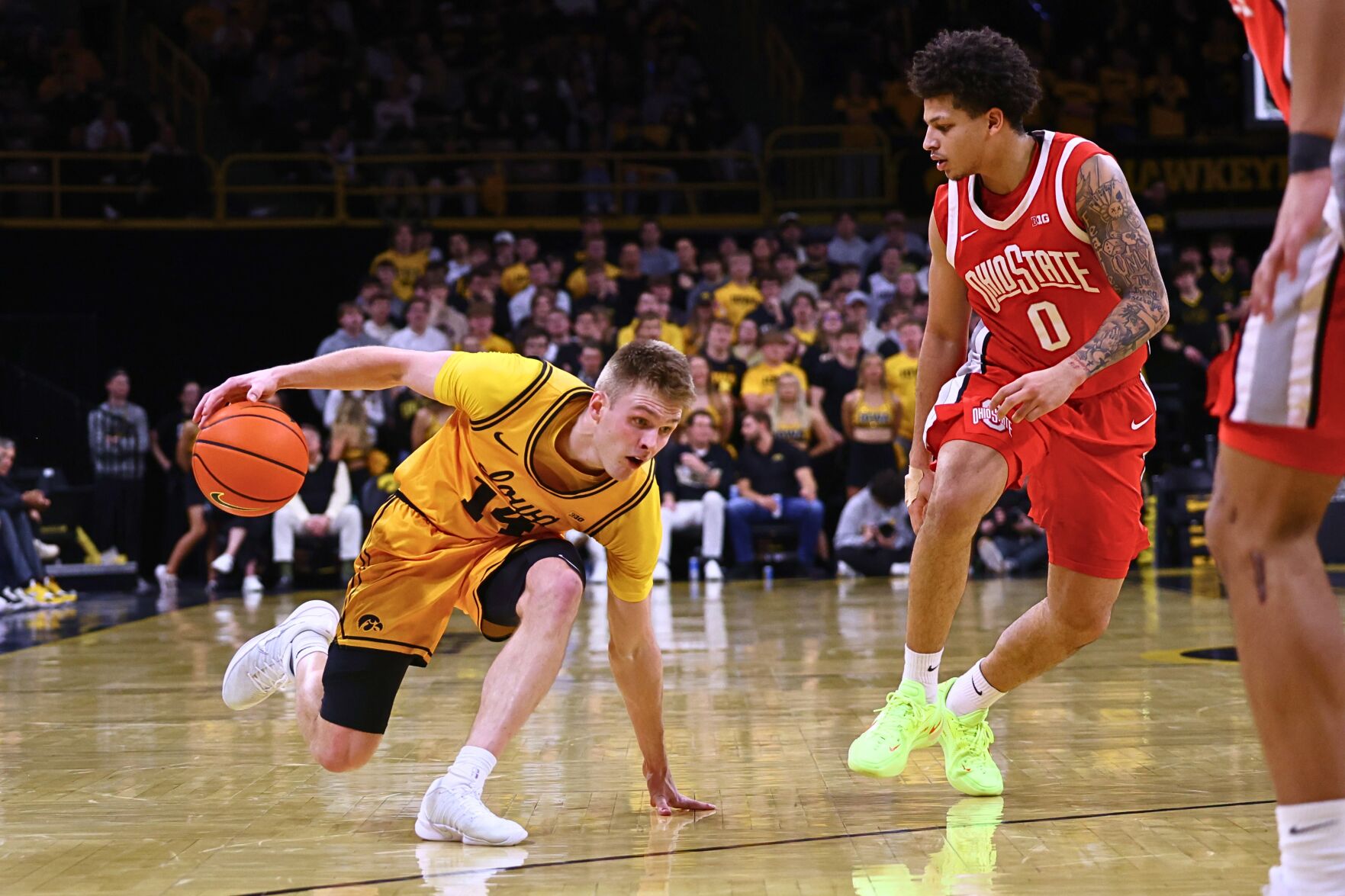 Iowa men's basketball keeps winning streak alive: Photos