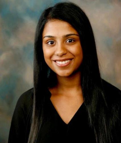 Moline Foundation awards scholarships