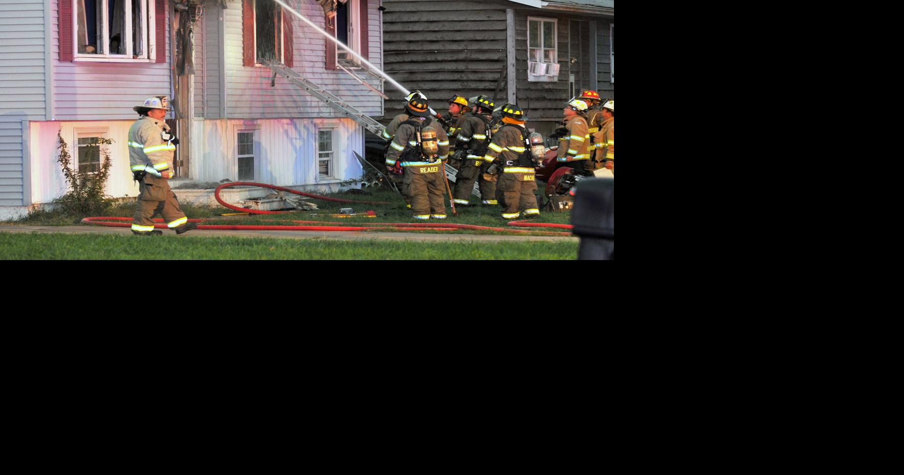 Child rescued from East Moline house fire
