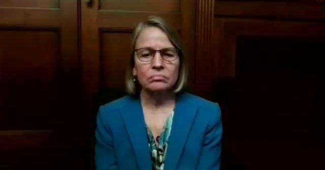 Miller-Meeks: Trump should stay and 'plenty of blame to go around' for ...