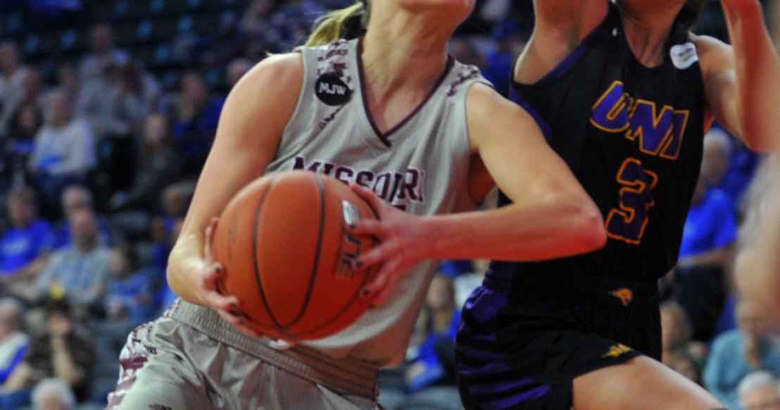 Photos: Karli Rucker, North Scott