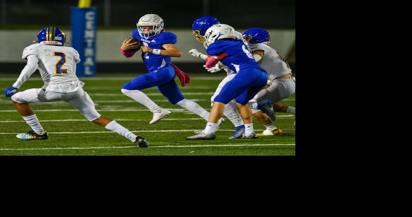 IOWA PREP FOOTBALL: Central’s seniors to step-up for second-year head coach