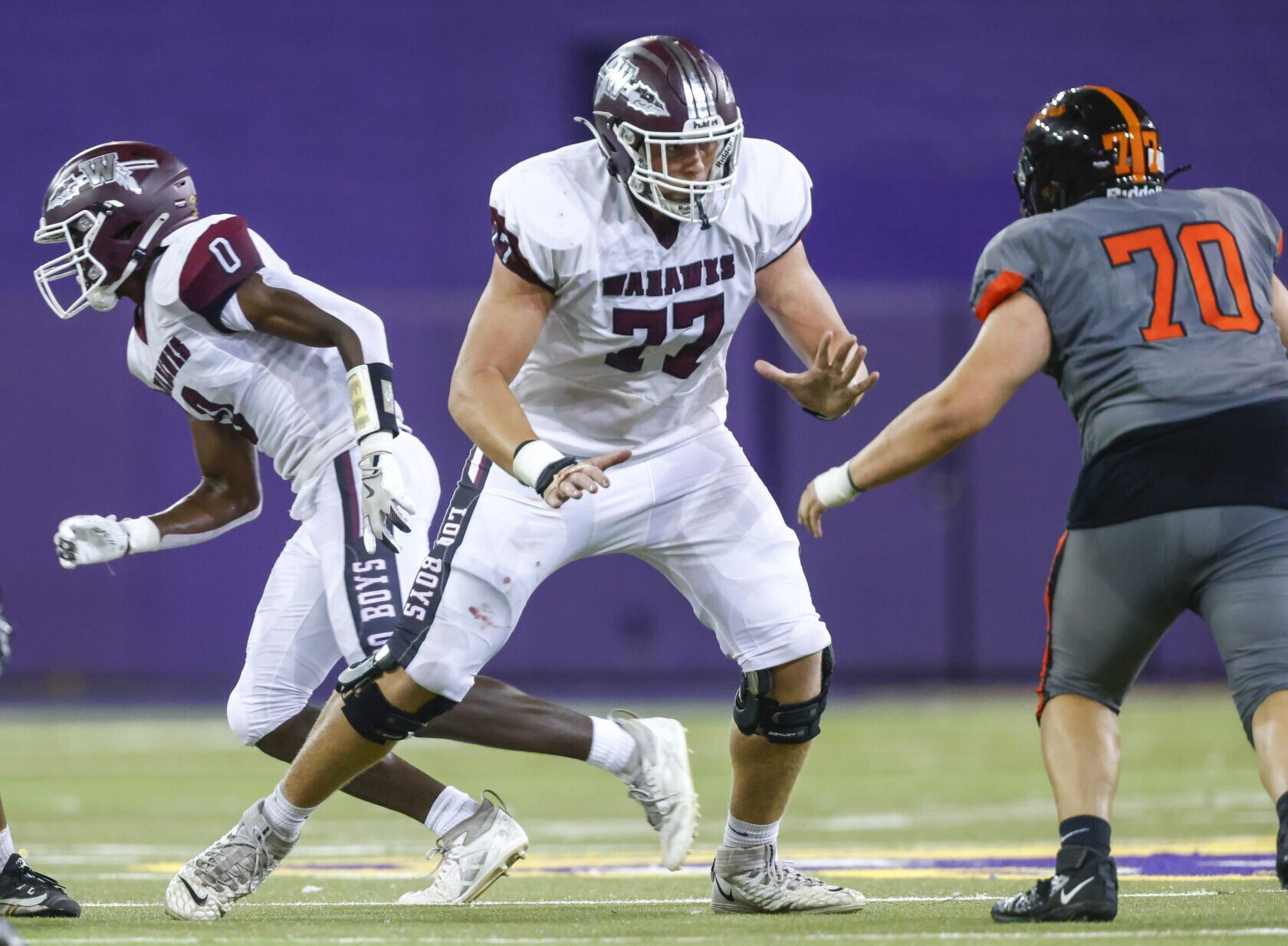 What makes quintet of Iowa offensive line signees unique?
