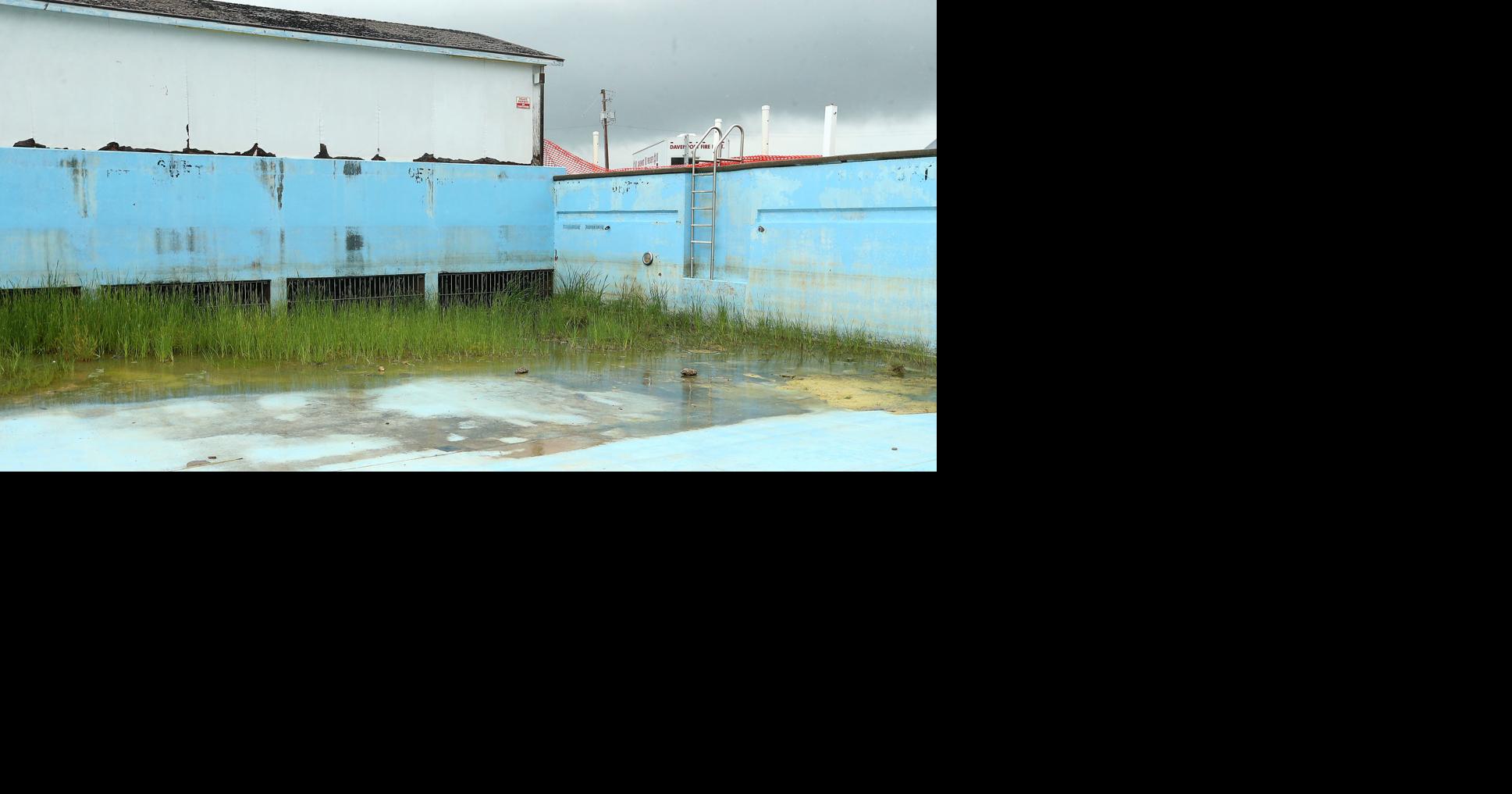 EICC trustees amend deal to sell Wacky Waters