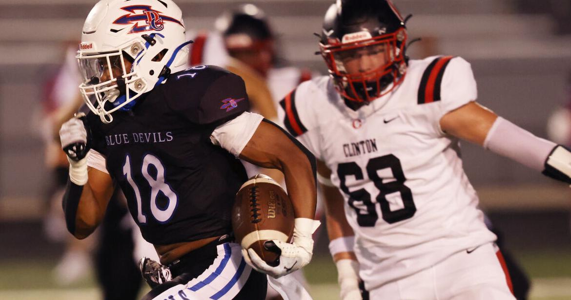 Quad-Cities football player of the week poll - week 1