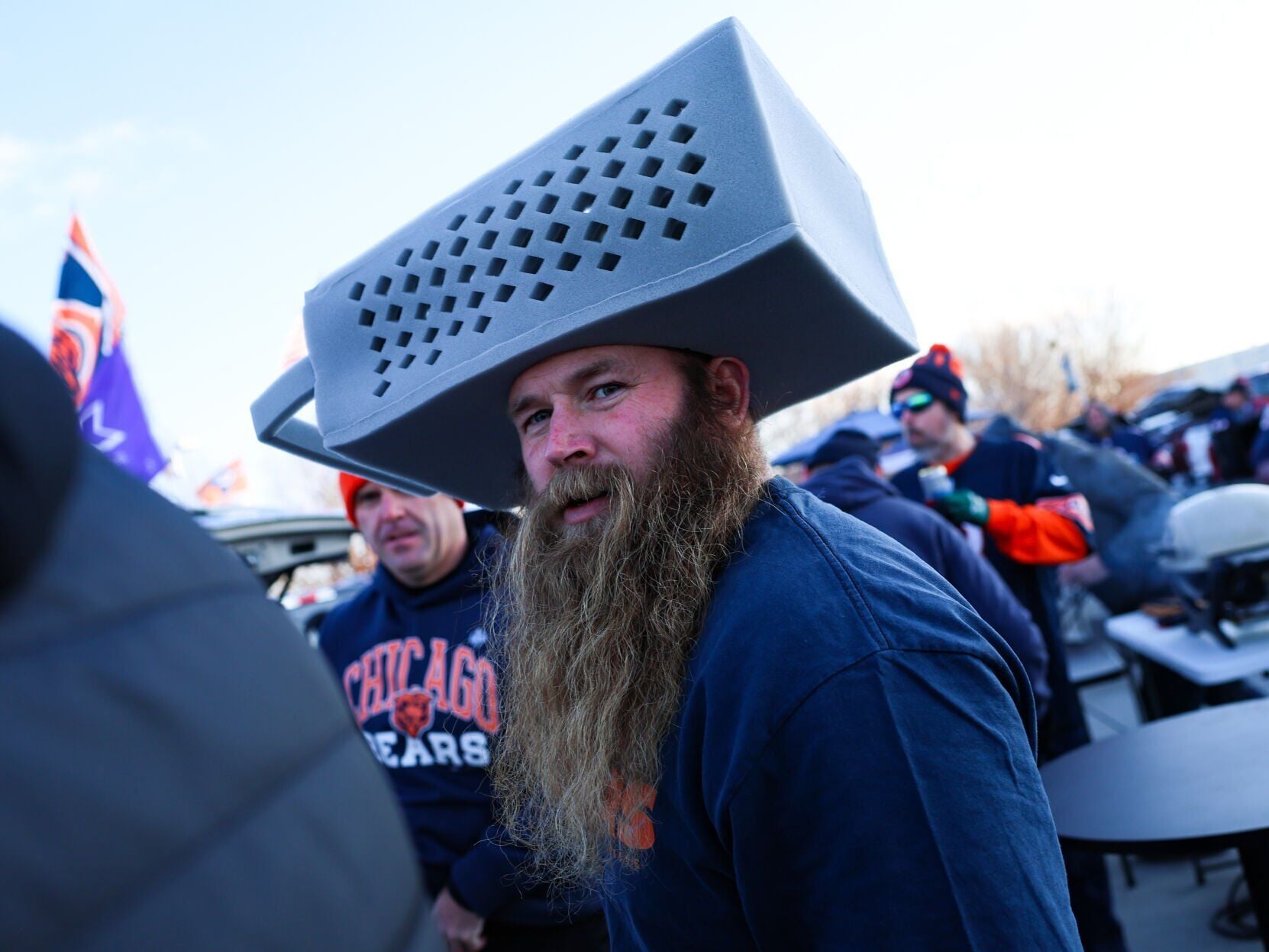 Illinois lawmakers fail to pass Bears bill despite goal line push