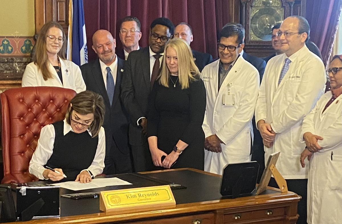 Medical malpractice awards capped under new law