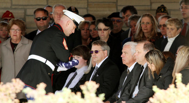 Lane Evans remembered for helping 'ordinary people'