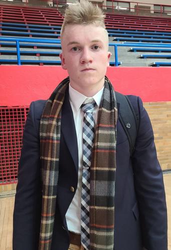 Without Ellis for a half, fourth-ranked Assumption boys battle past Central
