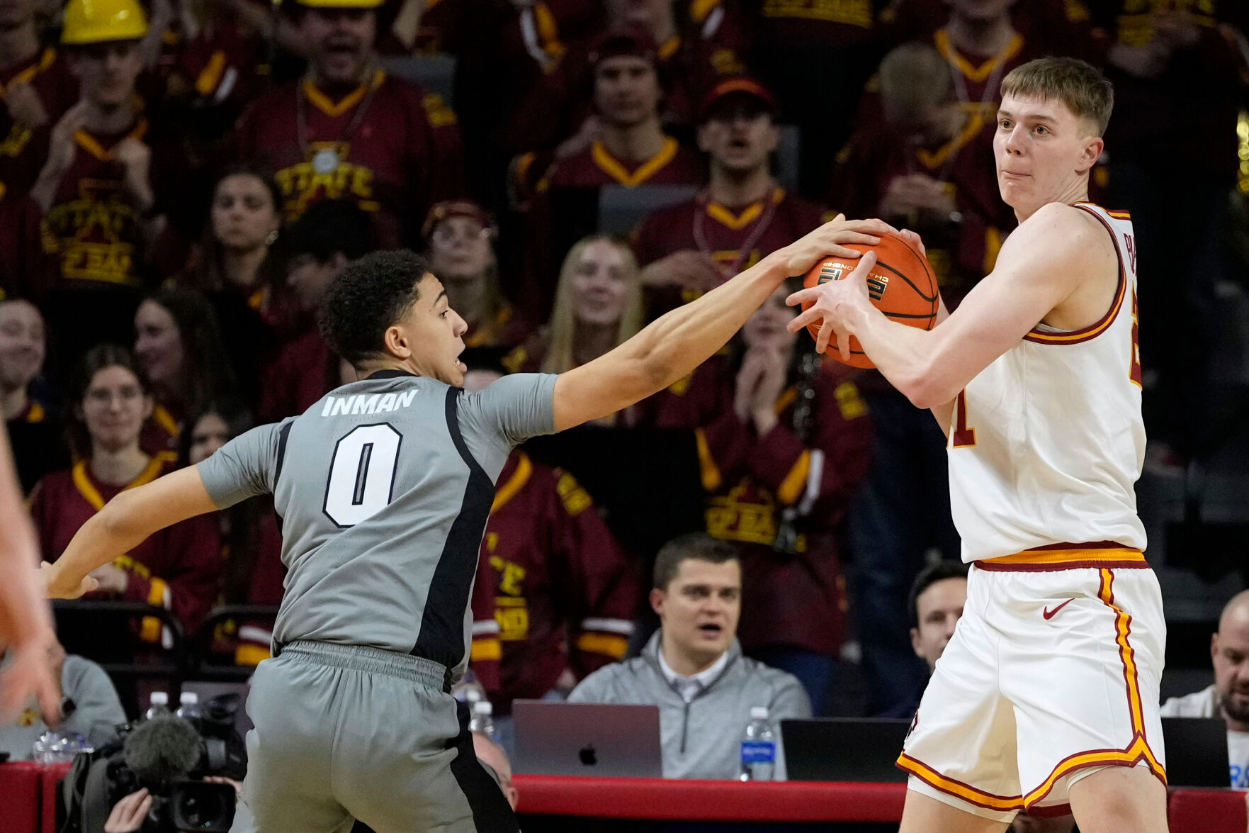 Iowa State defeats Colorado, Tad Boyle can't stop ISU run