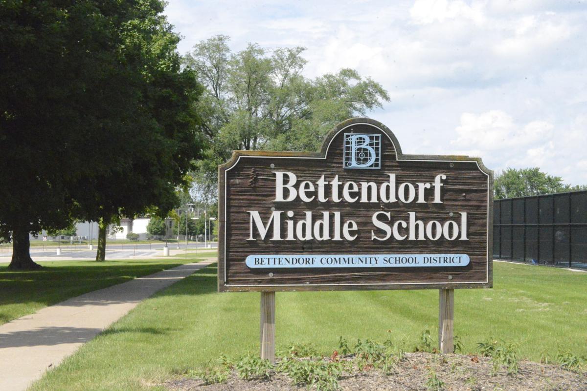 Bettendorf Middle School selects new principal