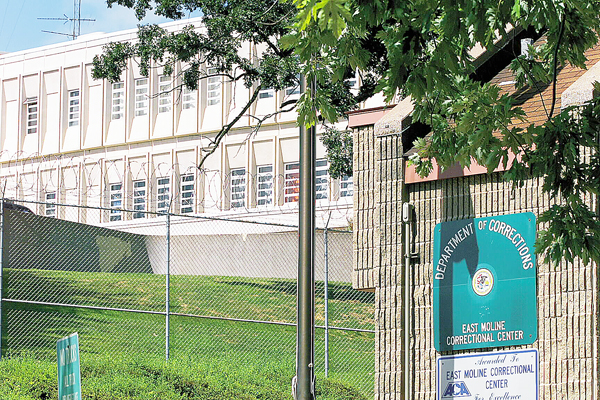 Union tries to stop Illinois layoffs | Illinois News | qctimes.com