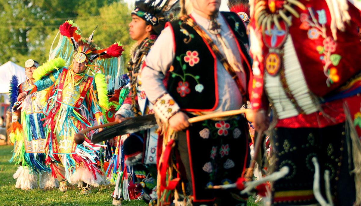 Photos: Algonquin River Powwow | Fun and Entertainment | qctimes.com