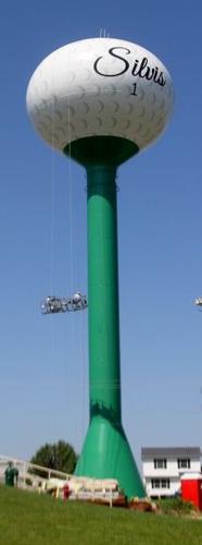 Silvis creates golf ball water tower