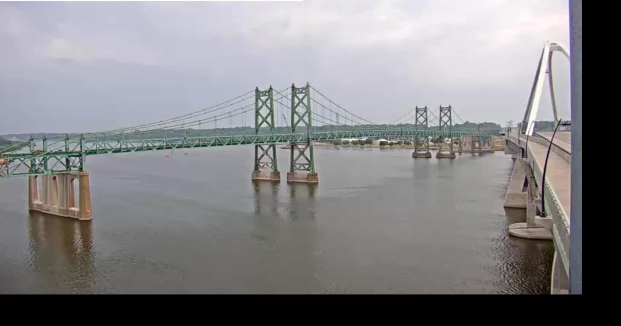 Department of Transportation I-74 bridge webcam
