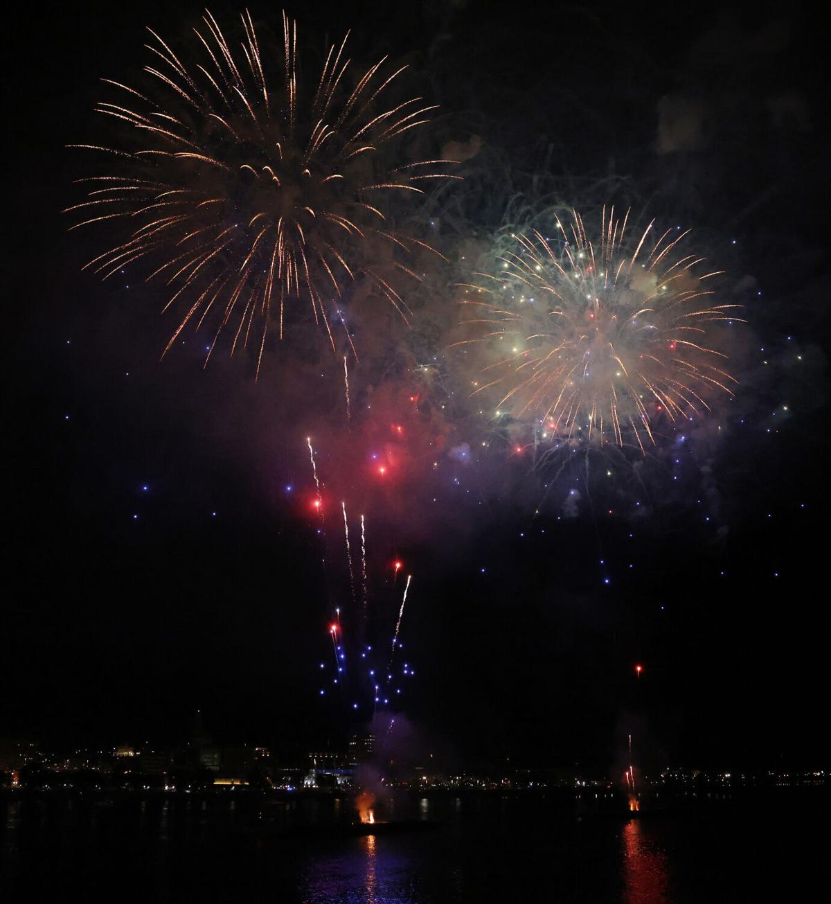 Fireworks in Davenport and Rock Island announced July 3