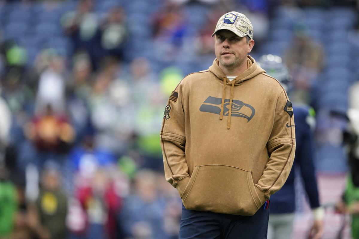 Bears hiring Waldron as offensive coordinator