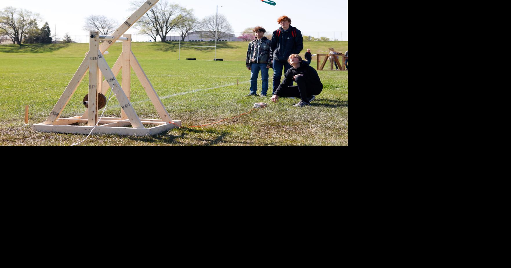 Photos: 15th annual trebuchet competition
