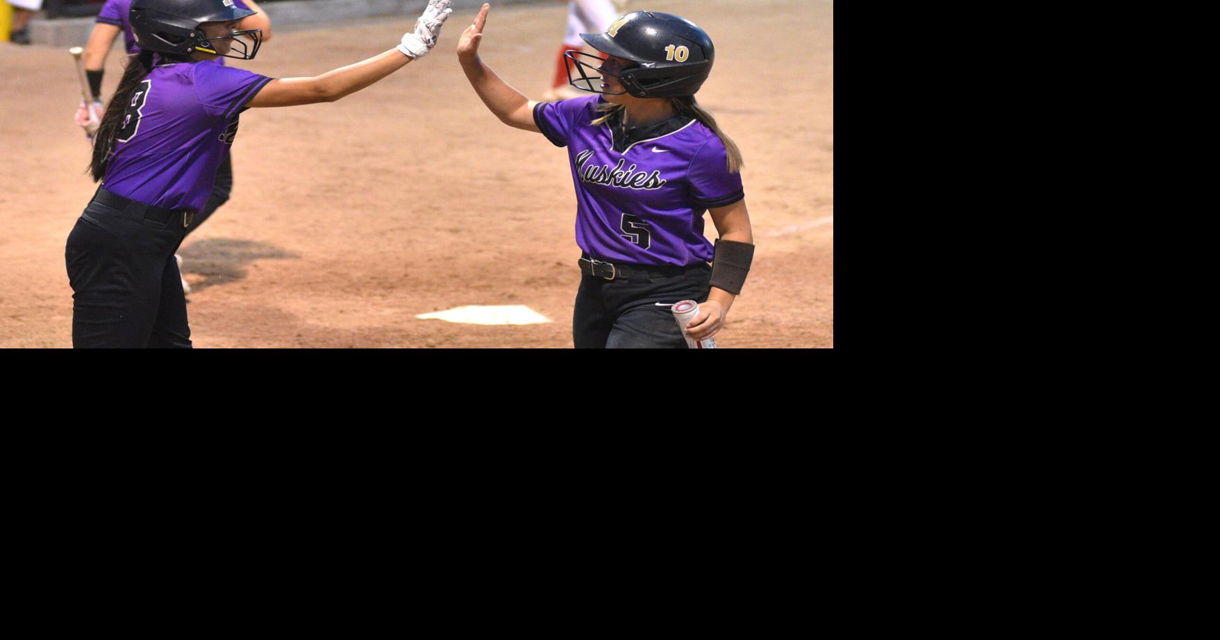 Muscatine sweeps Davenport Assumption in MAC softball