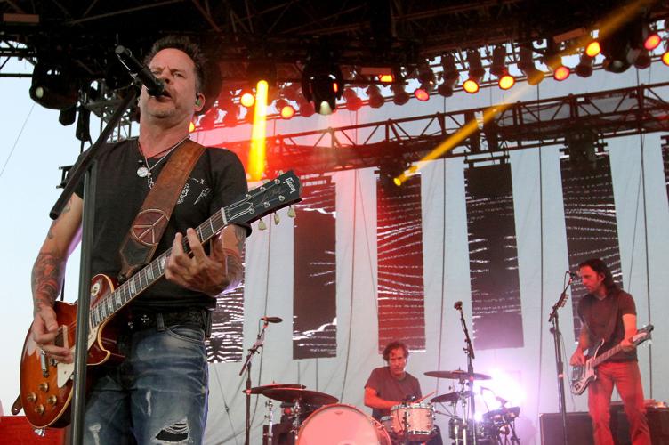 Country star Gary Allan at MV Fair