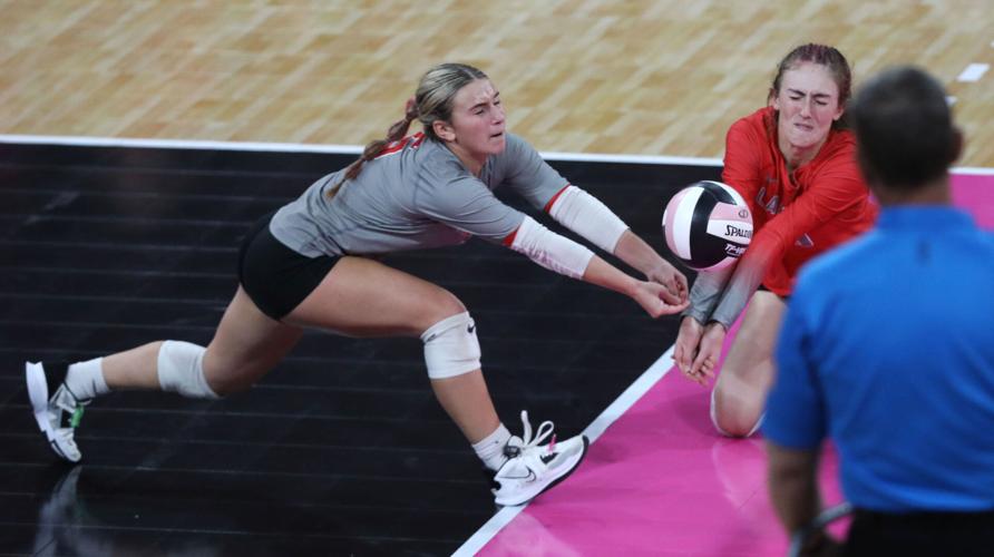 North Scott advances to semis at state