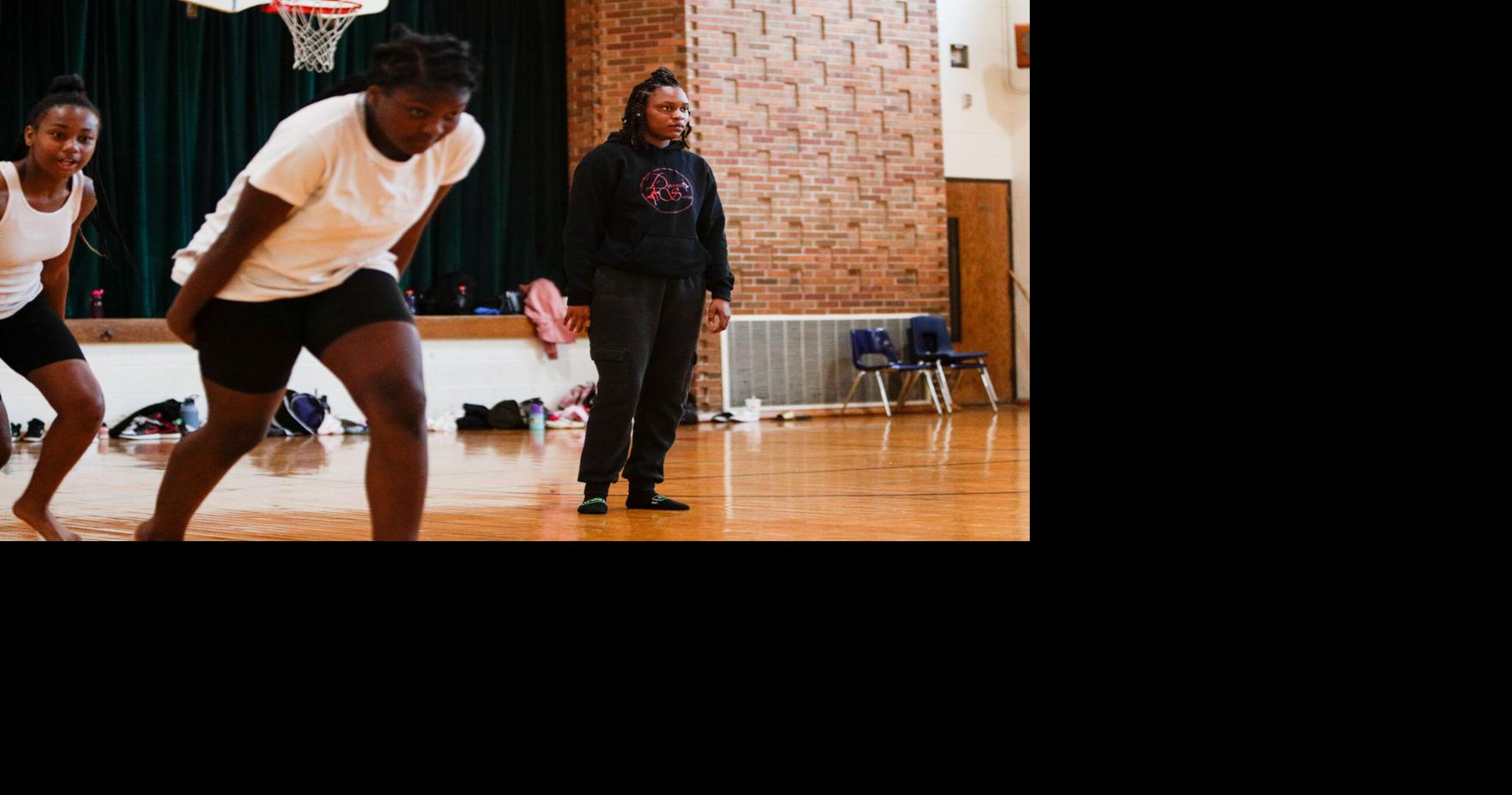 PHOTOS: Dynamic Status Gems dance group