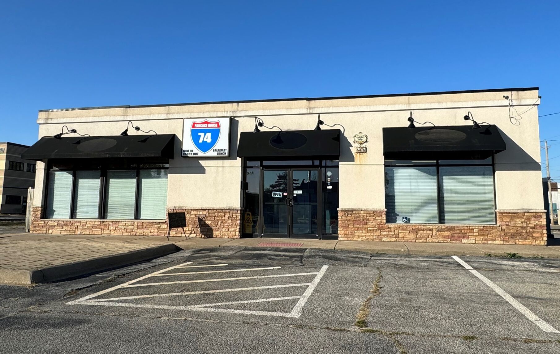 Quad-Cities business openings and ribbon cuttings