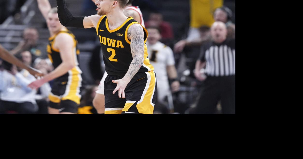 Iowa shocks Ohio State as bottom-seed Hawkeyes stay alive