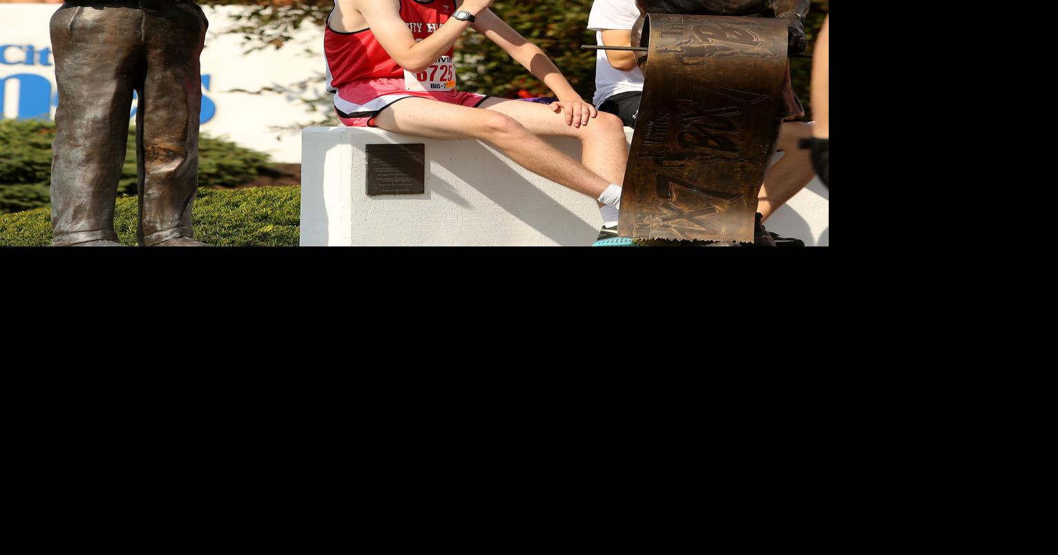 Bix notebook: Wisconsin runner breaks into prize money