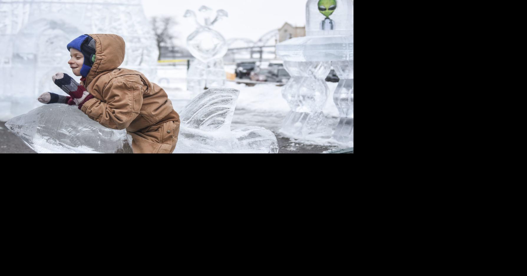 Photos: Icestravaganza 2020