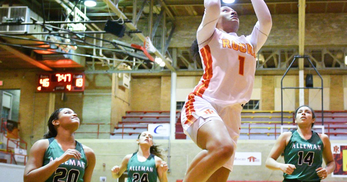 Rock Island's Brea Beal wins third straight Illinois Ms. Basketball Rock Island's Brea Beal wins third straight Illinois Ms. Basketball