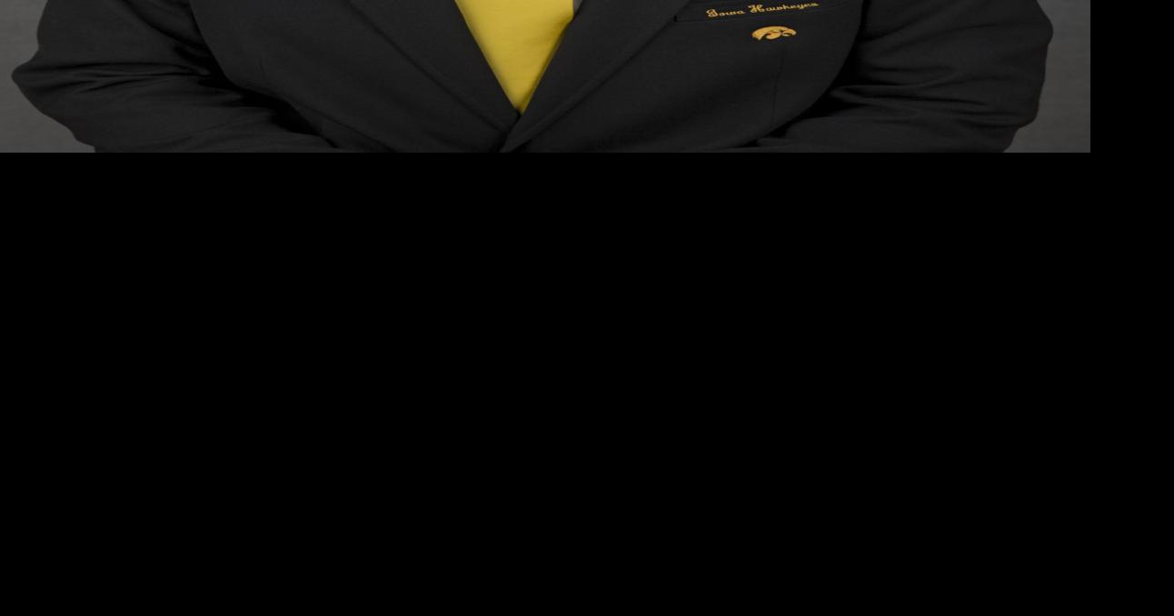 Mitchell returns to Hawkeyes following brief suspension