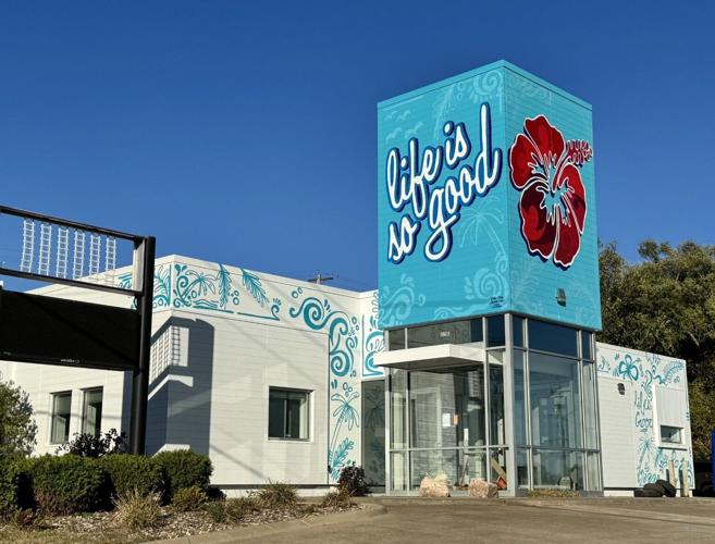 See the new coffee shops, trucks in Quad-Cities for 2025