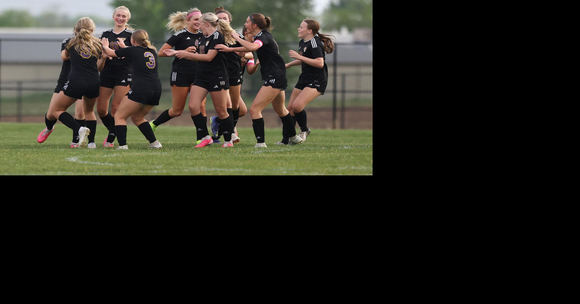 High school scoreboard: May 22