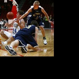 McCabe adjusts to Hawks style