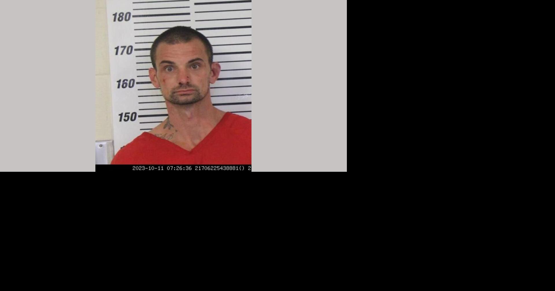 Man accused of fighting, injuring Scott County Jail staff