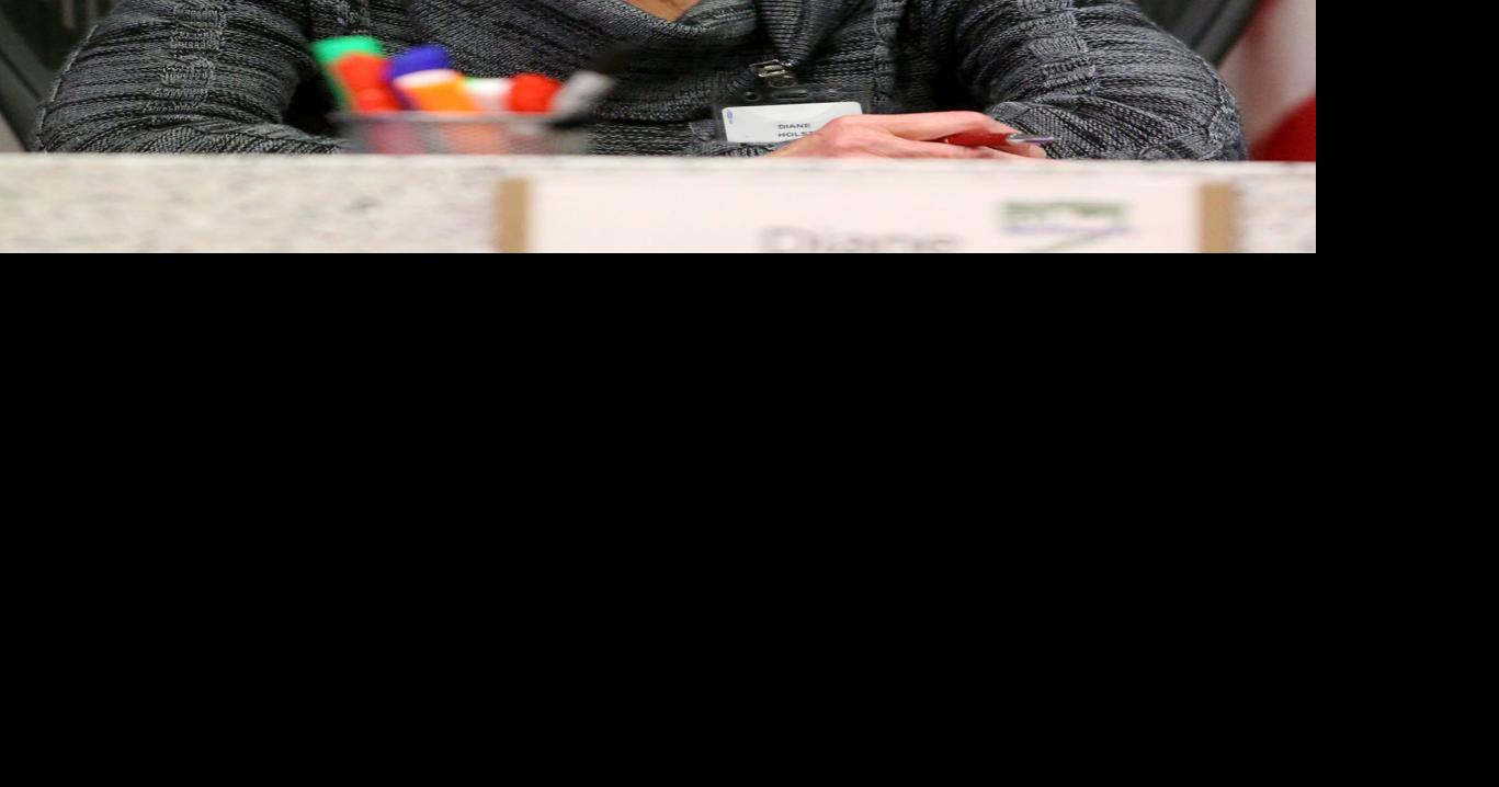 Diane Holst won't seek re-election to Scott Board of Supervisors