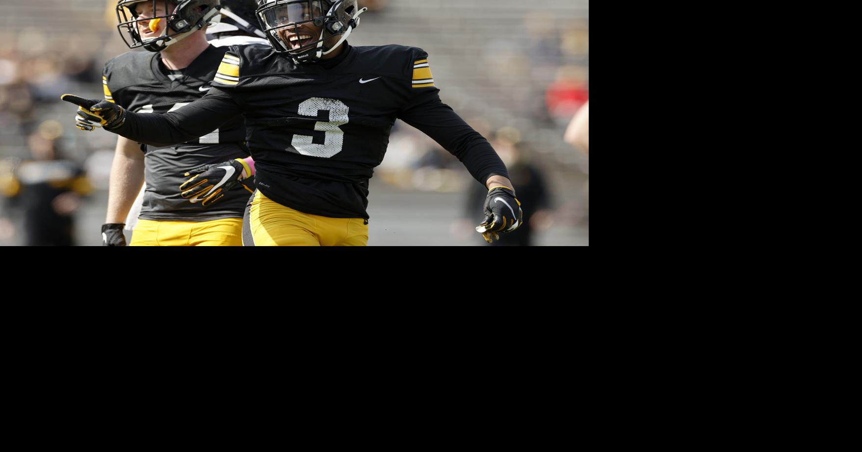 Fans add electricity to Hawkeye performance