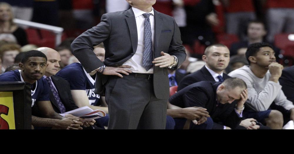 Big Ten notebook: Chambers reprimanded for Saturday outburst