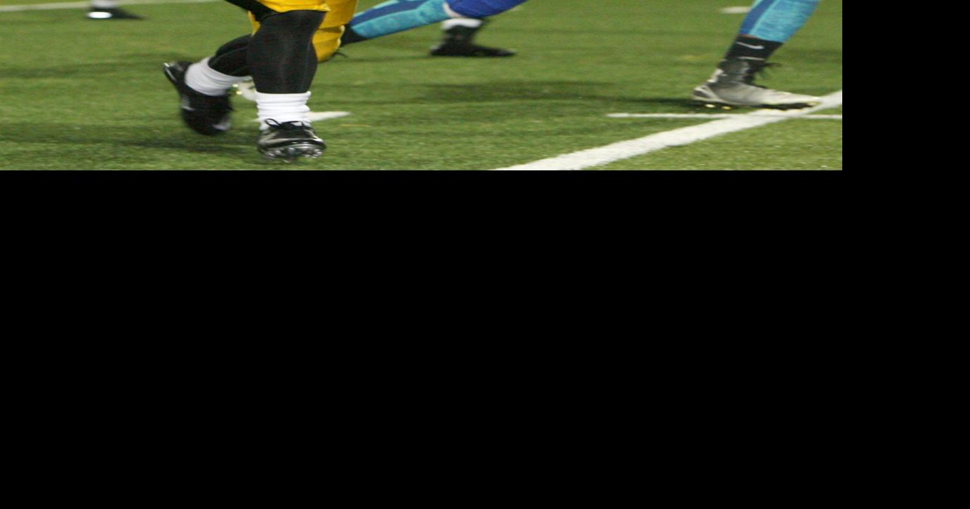 Tonight's Iowa prep football playoff games