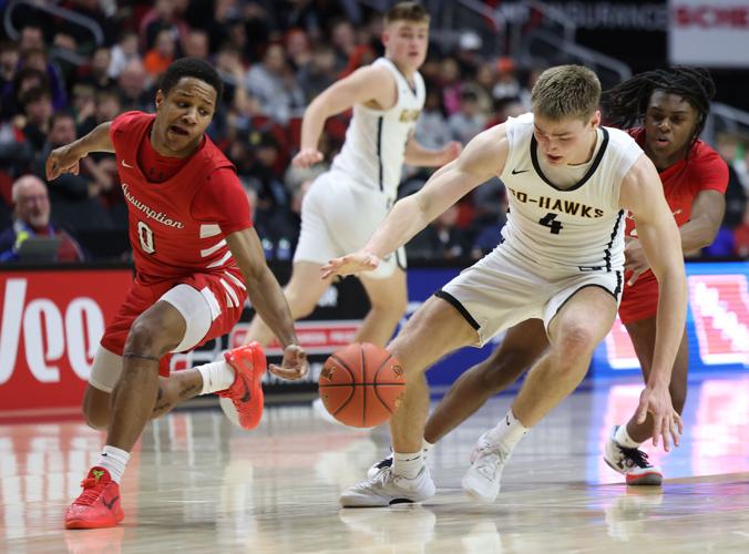 Davenport Assumption wins Iowa Class 3A Iowa title Friday