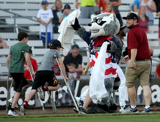 Photos: River Bandits vs Beloit Snappers | Midwest League Baseball ...